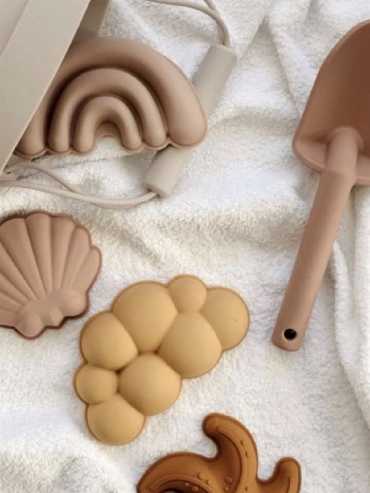 LION + LAMB Bendy Bucket Set – Little Bambinos NZ